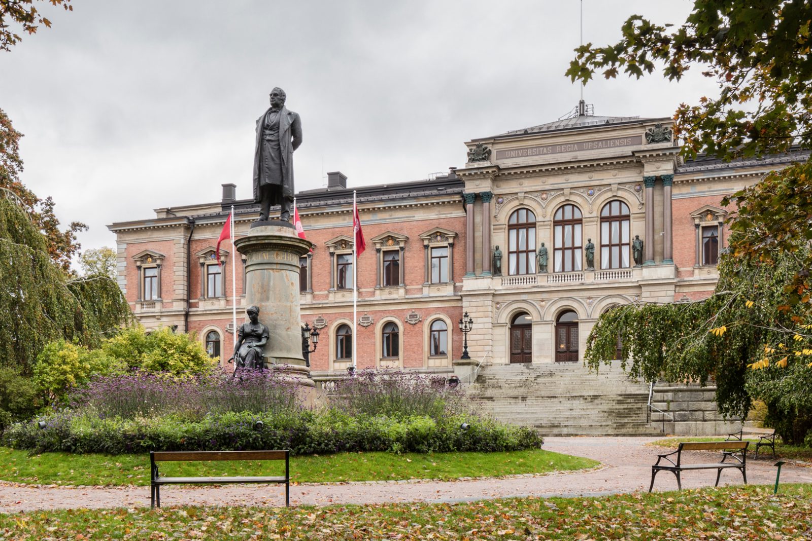 Uppsala universitetshus